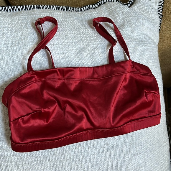 aerie | Intimates & Sleepwear | Nwt Aerie Unlined Satin Stretchy ...